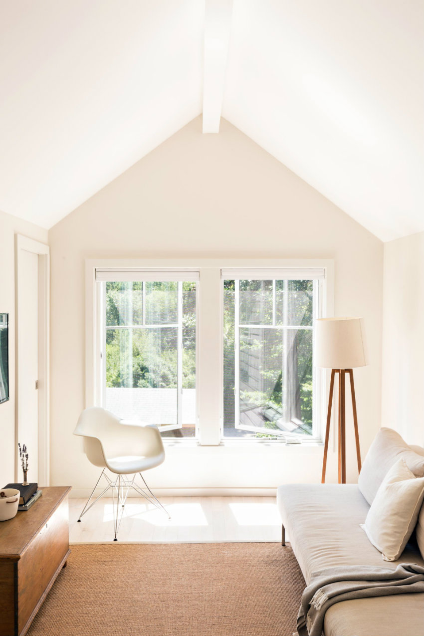 Mid Century Country Home Cottage
