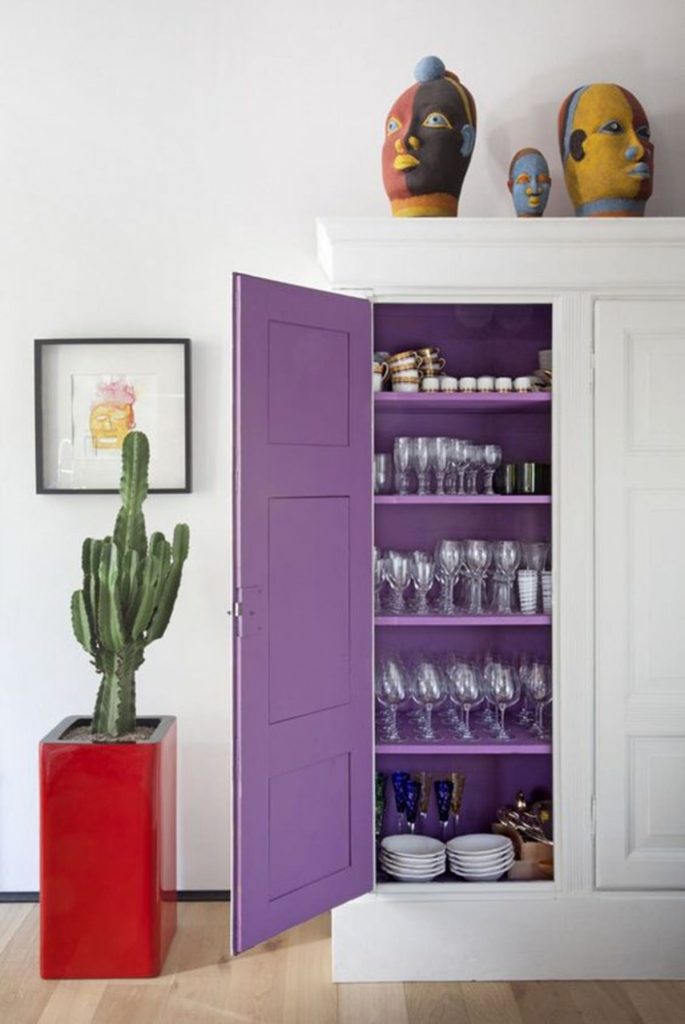 7 Essential Ways to Make Ultra Violet the Star of Your Home Decor